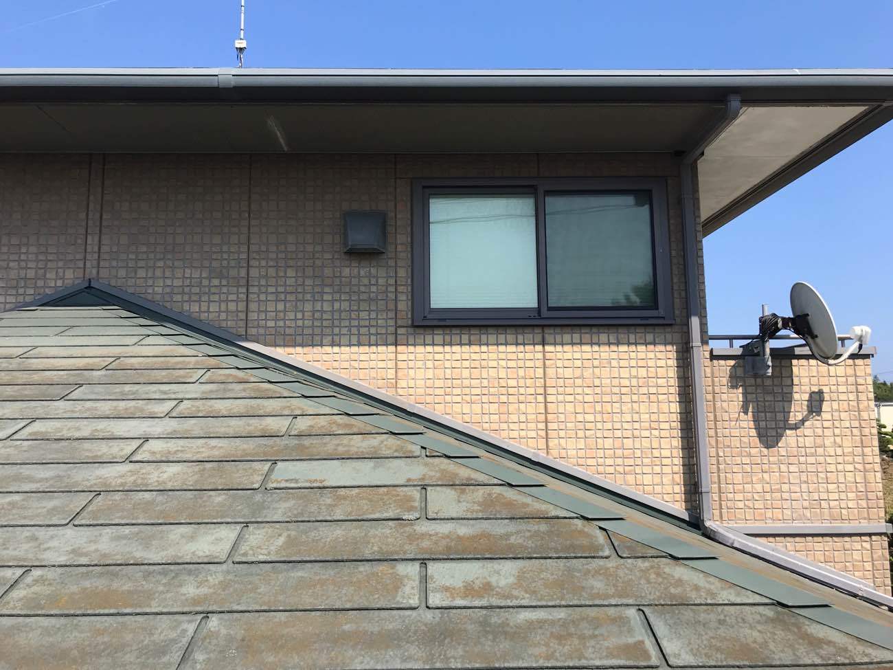 人気のラジカル塗料 外壁色は75-20D | 塗装屋ぬりべえ | 千葉・茨城の屋根・外壁塗装専門店